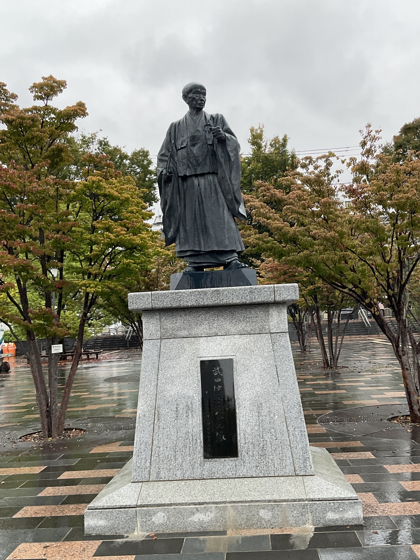 風林火山: 海と陸の間にある世界